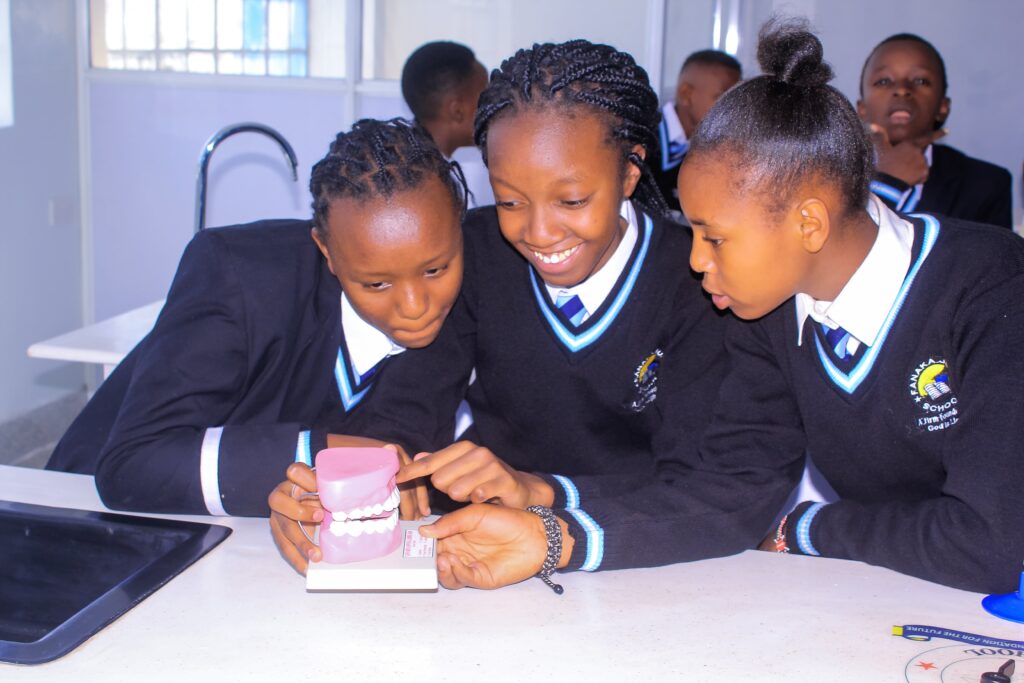 Explore our curriculum – Fanaka Junior School